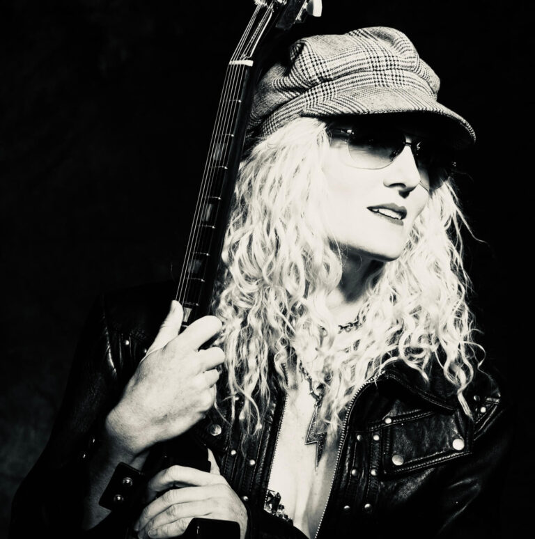 Interview with Annie Davis (Trashy Annie) - FemMetal - Goddesses of ...